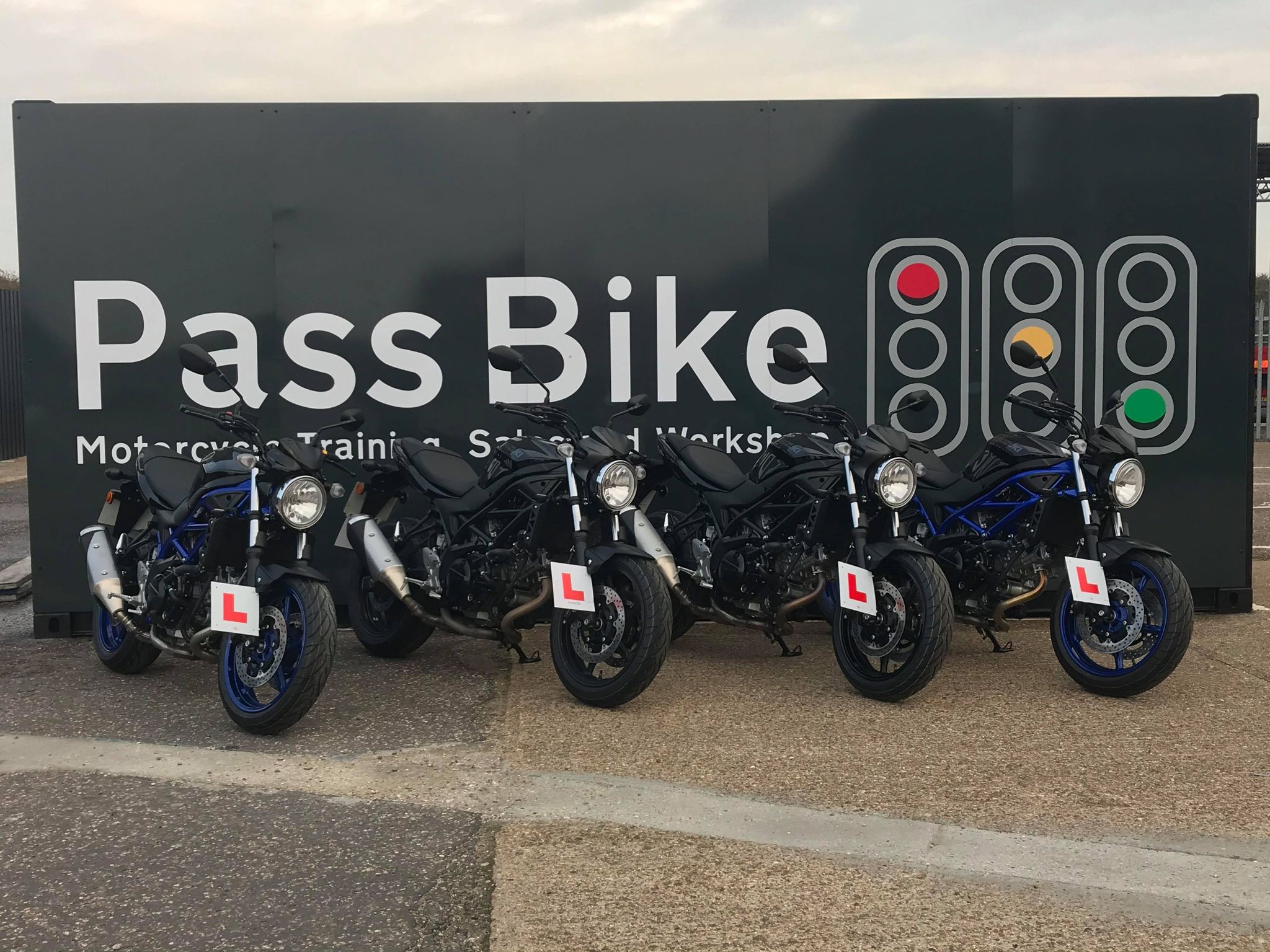 Motorcycle Training - Easy 2 Pass